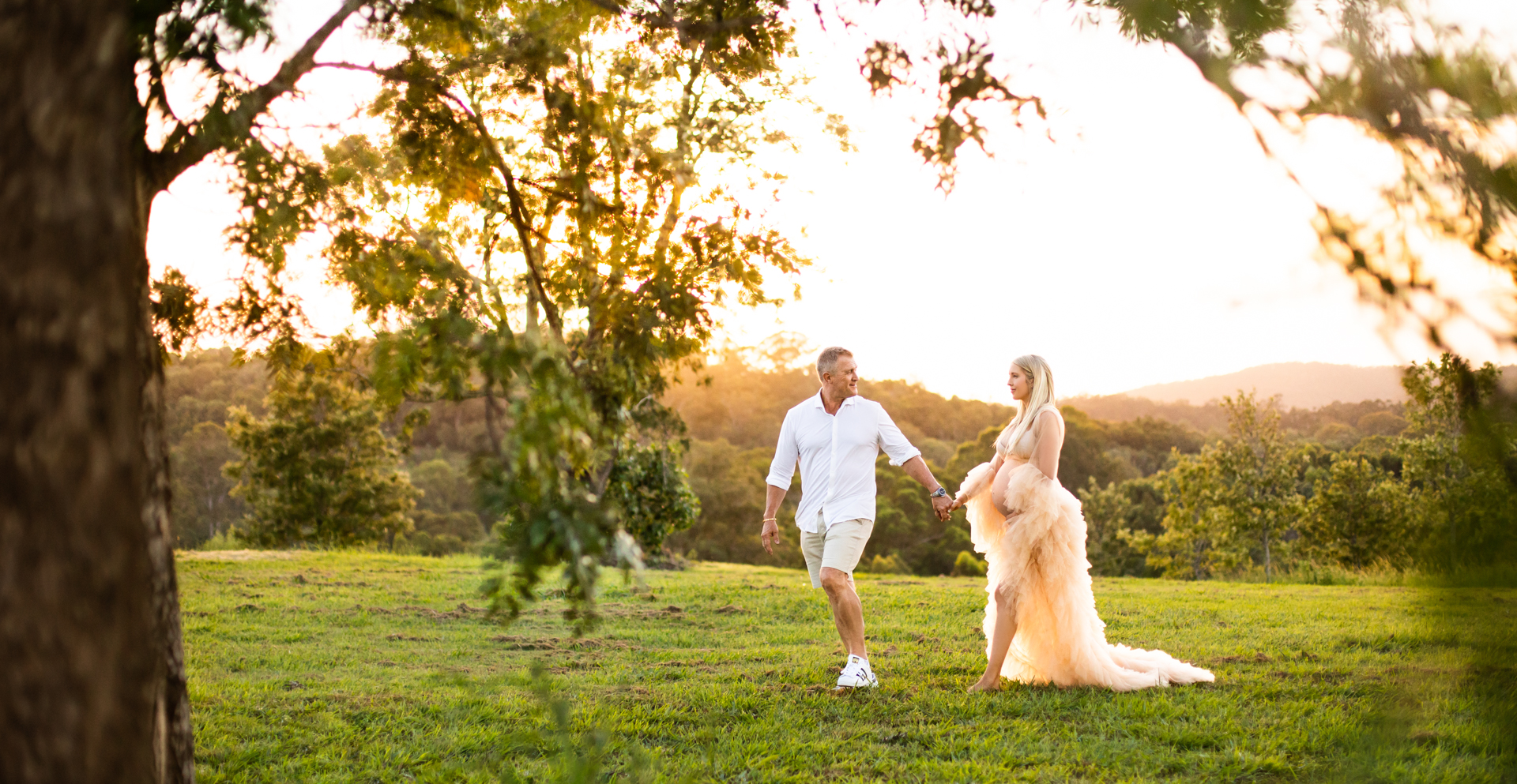 Gold Coast Paddock Maternity Photography | Sunlit Studios